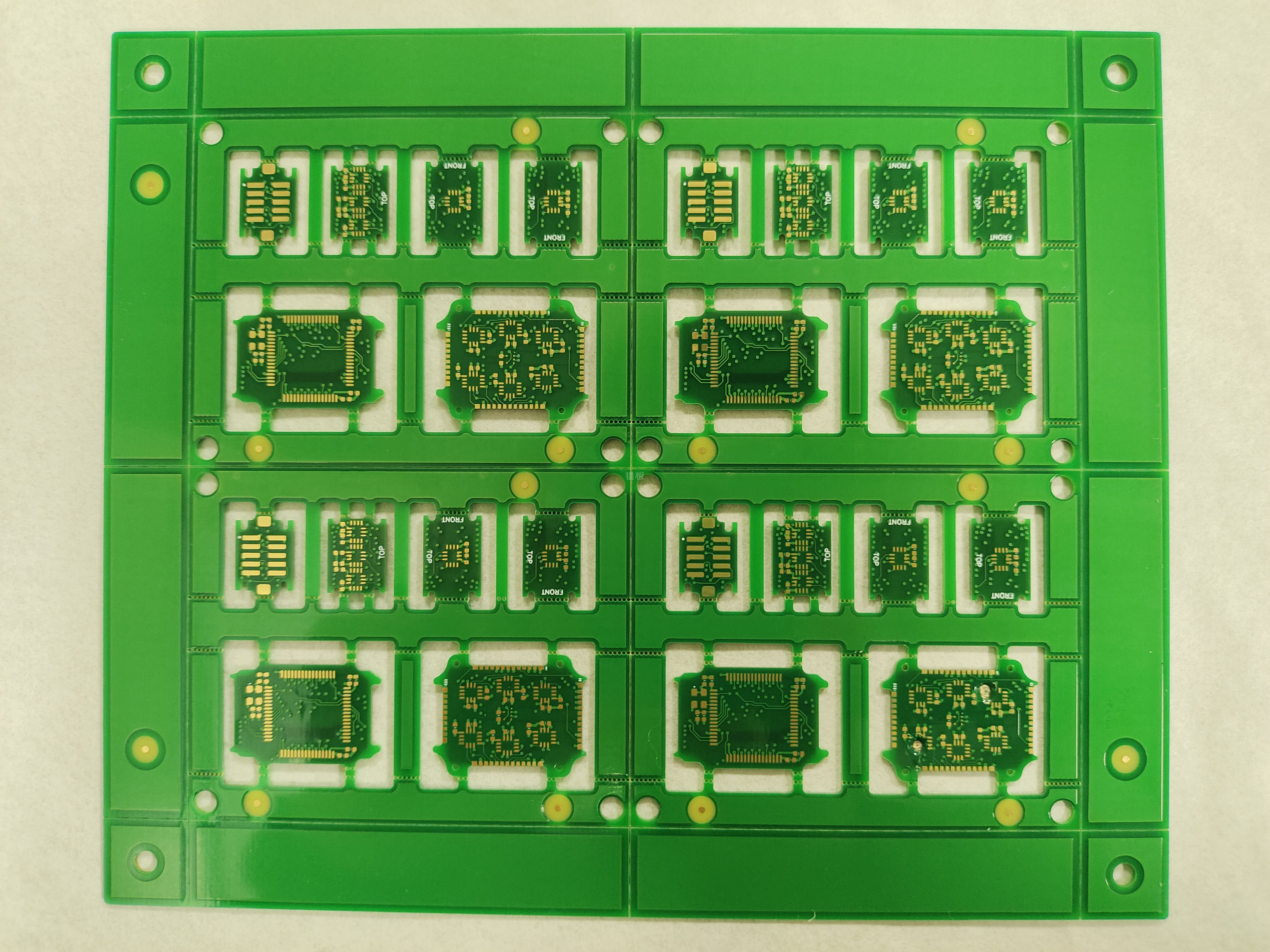 PCB沉金跟镀金有什么区别？如何选择？-技术知识-猎板高多层PCB特殊定制工厂